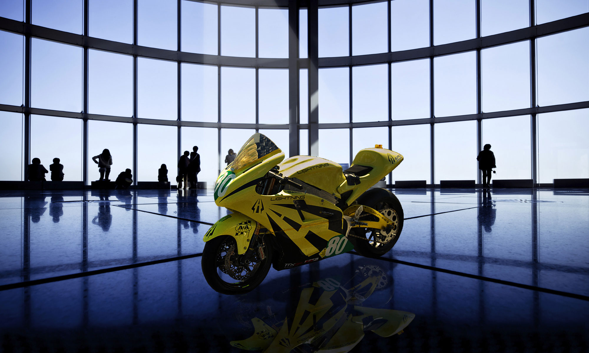 Lightning SuperBike, arriva la moto elettrica stradale più veloce al mondo