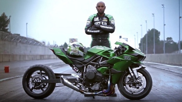 Kawasaki Ninja H2R Drag Bike, mostro da “quarto di miglio” - VIDEO
