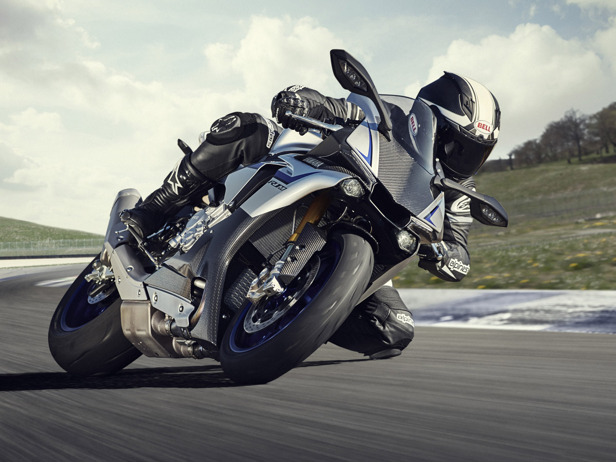 Yamaha YZF-R1M, torna nel 2016, prenotazioni aperte da ottobre