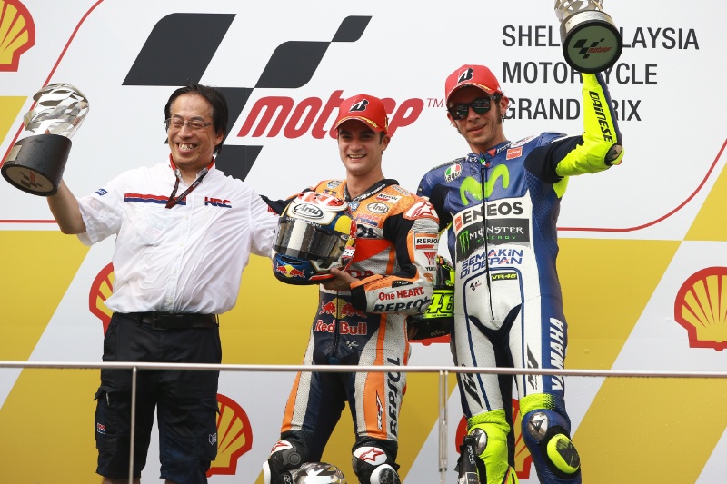 MotoGP 2015 Sepang: “Rossi rallentato di proposito da Marquez MotoGP 2015 Sepang: “Rossi rallentato di proposito da Marquez