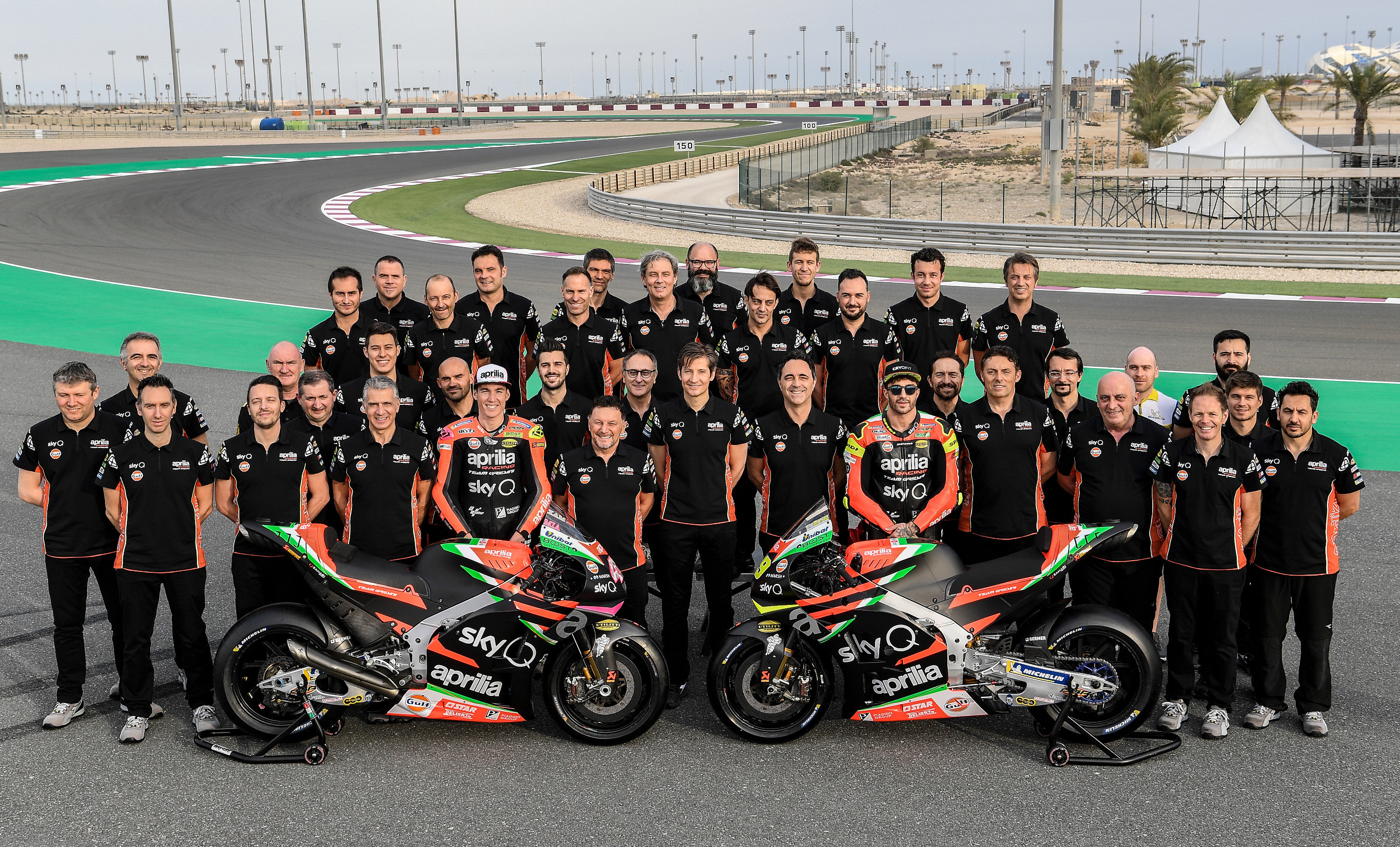MotoGP 2019 - Aprilia a Losail svela moto e team