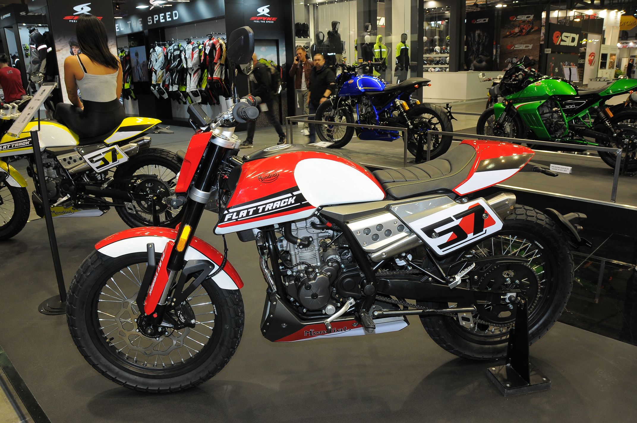 Mondial ecco le nuove Flat Track 125 e Rookie 125