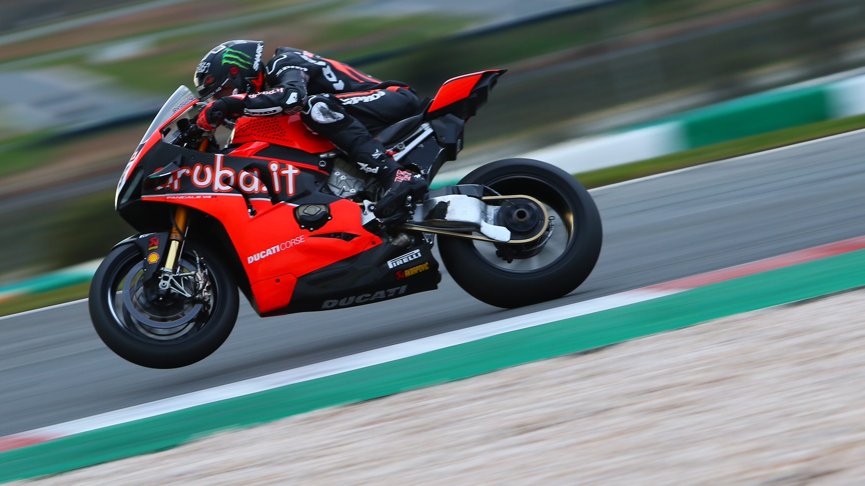 SBK 2020, test Portimao, giorno 1: Redding al top