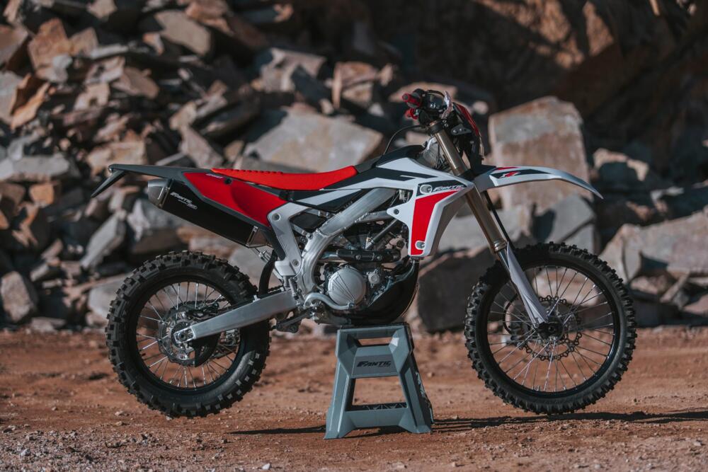 Fantic Motor EFX250: pronta per l'enduro