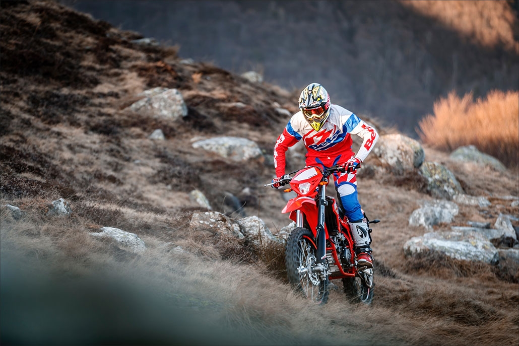 Beta RR 125 LC Enduro e Motard 2021: caratteristiche e prezzo