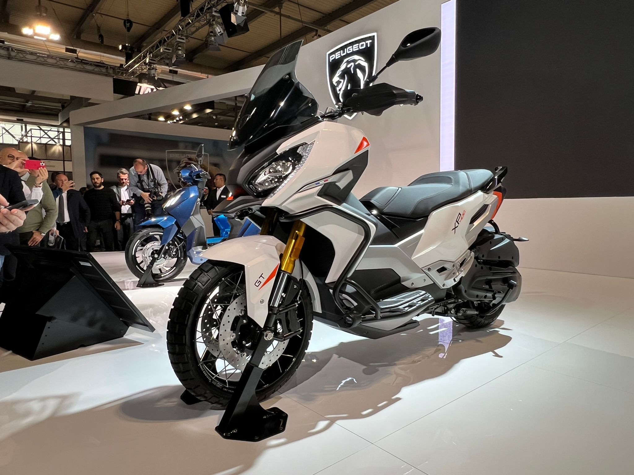 EICMA 2022 - Peugeot XP400: lo scooter diventa SUV