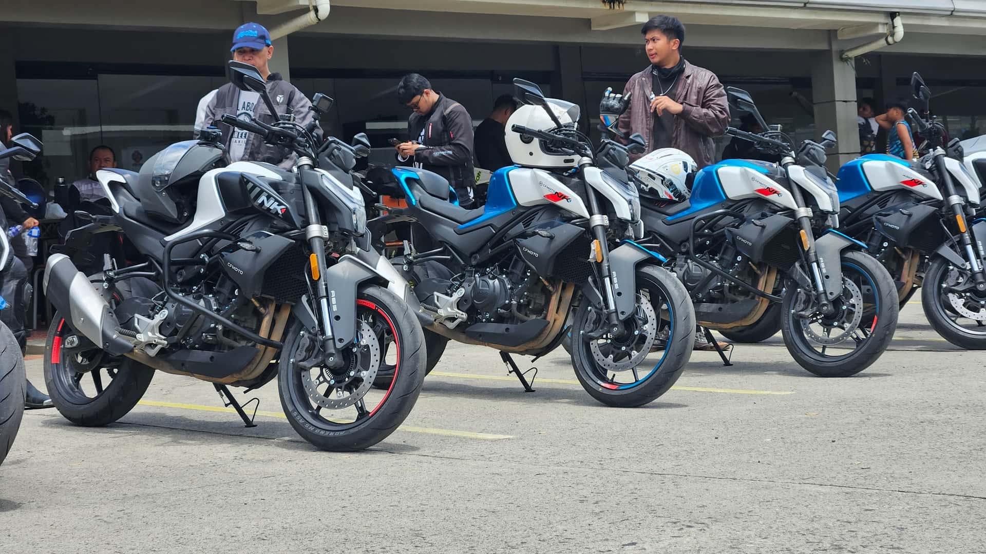 CFmoto 450NK la nuova naked comincia dalle Filippine