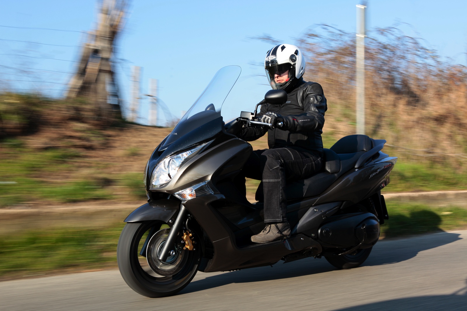 Honda SW-T 600 2011 prezzo, informazioni tecniche, foto e video ...