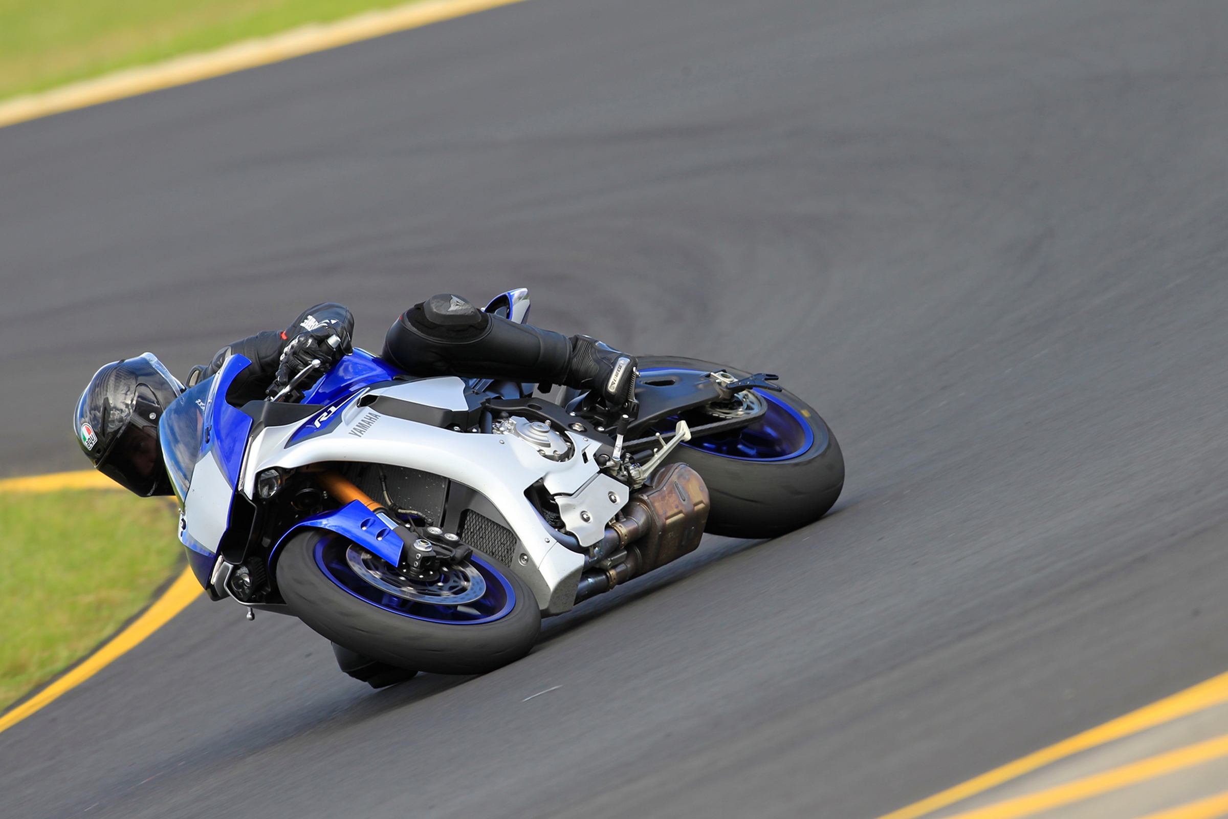 Yamaha R1 2015 Rossi