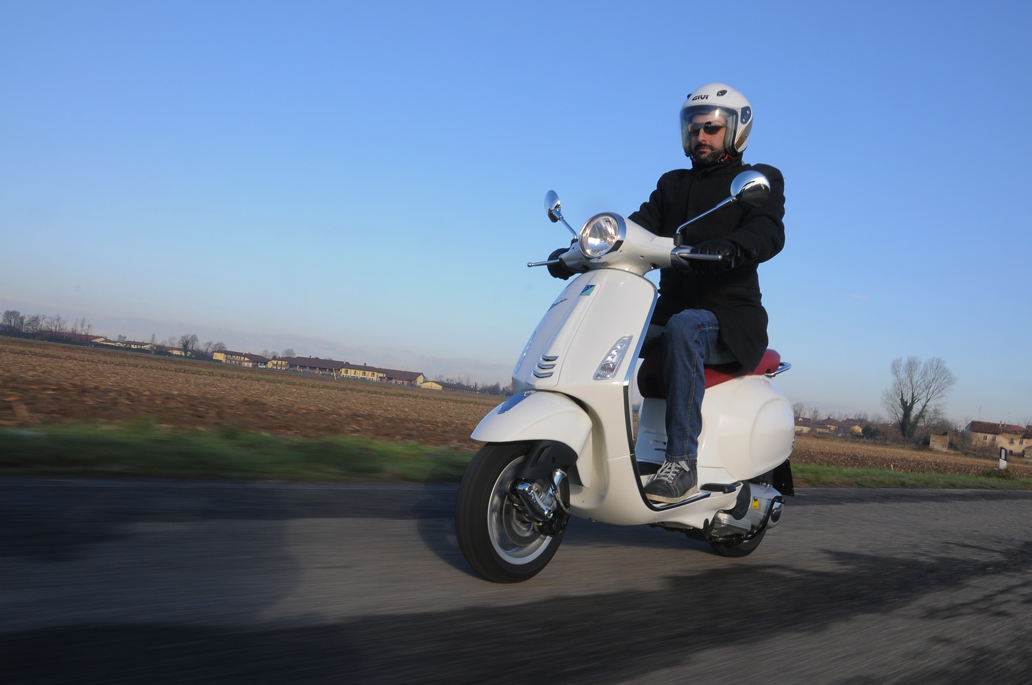 Vespa Primavera 125 3v 2014 Prezzo Scheda Tecnica Dati Foto E Video