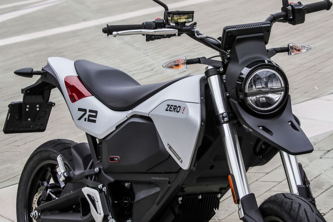 Zero Motorcycles FXE listino prezzo - scheda tecnica - foto - Insella.it