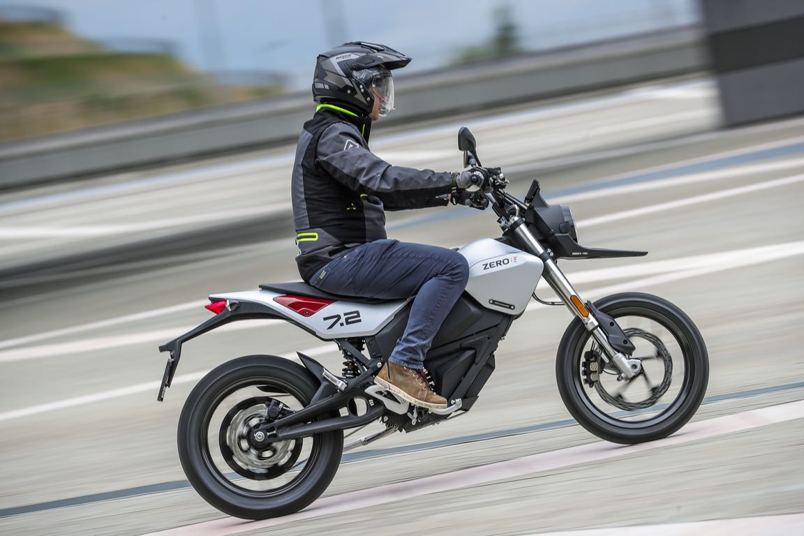 Zero Motorcycles FXE listino prezzo - scheda tecnica - foto - Insella.it