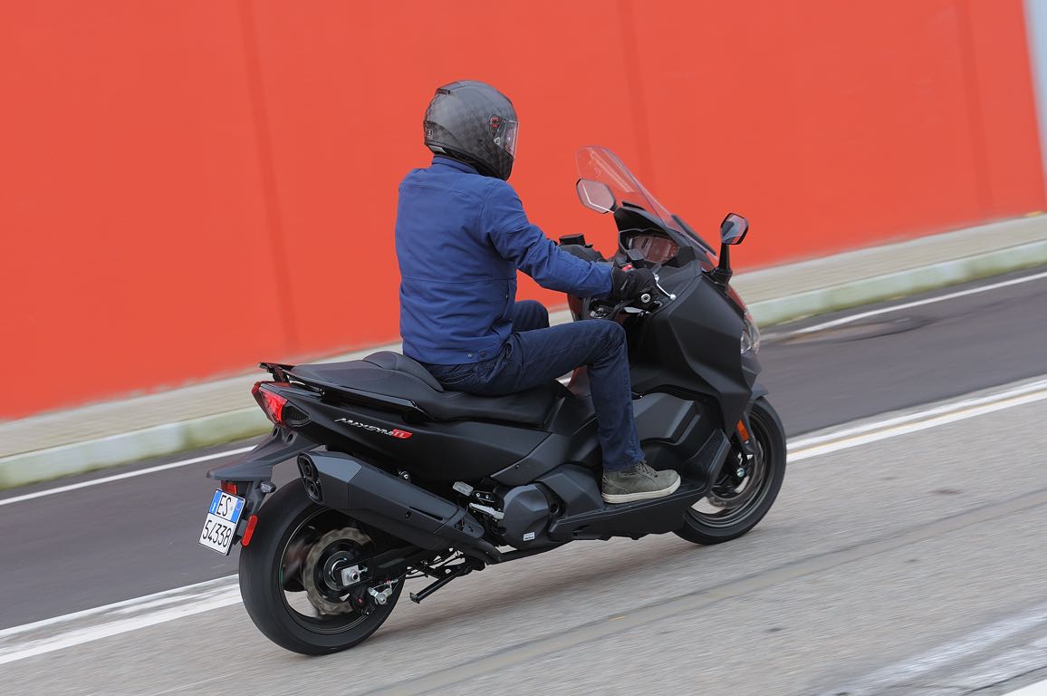 Sym Maxsym TL listino prezzo - scheda tecnica - foto - Insella.it