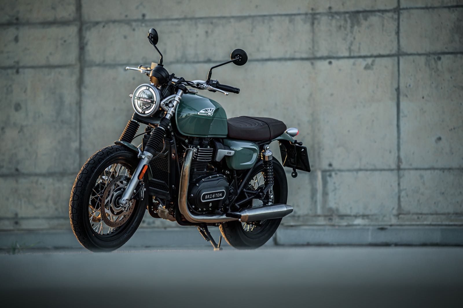 Brixton Cromwell 1200 listino prezzo - scheda tecnica - foto - Insella.it