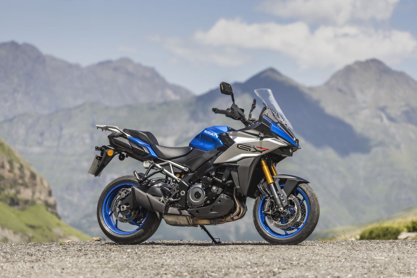 Suzuki GSX-S GX listino prezzo - scheda tecnica - foto - Insella.it