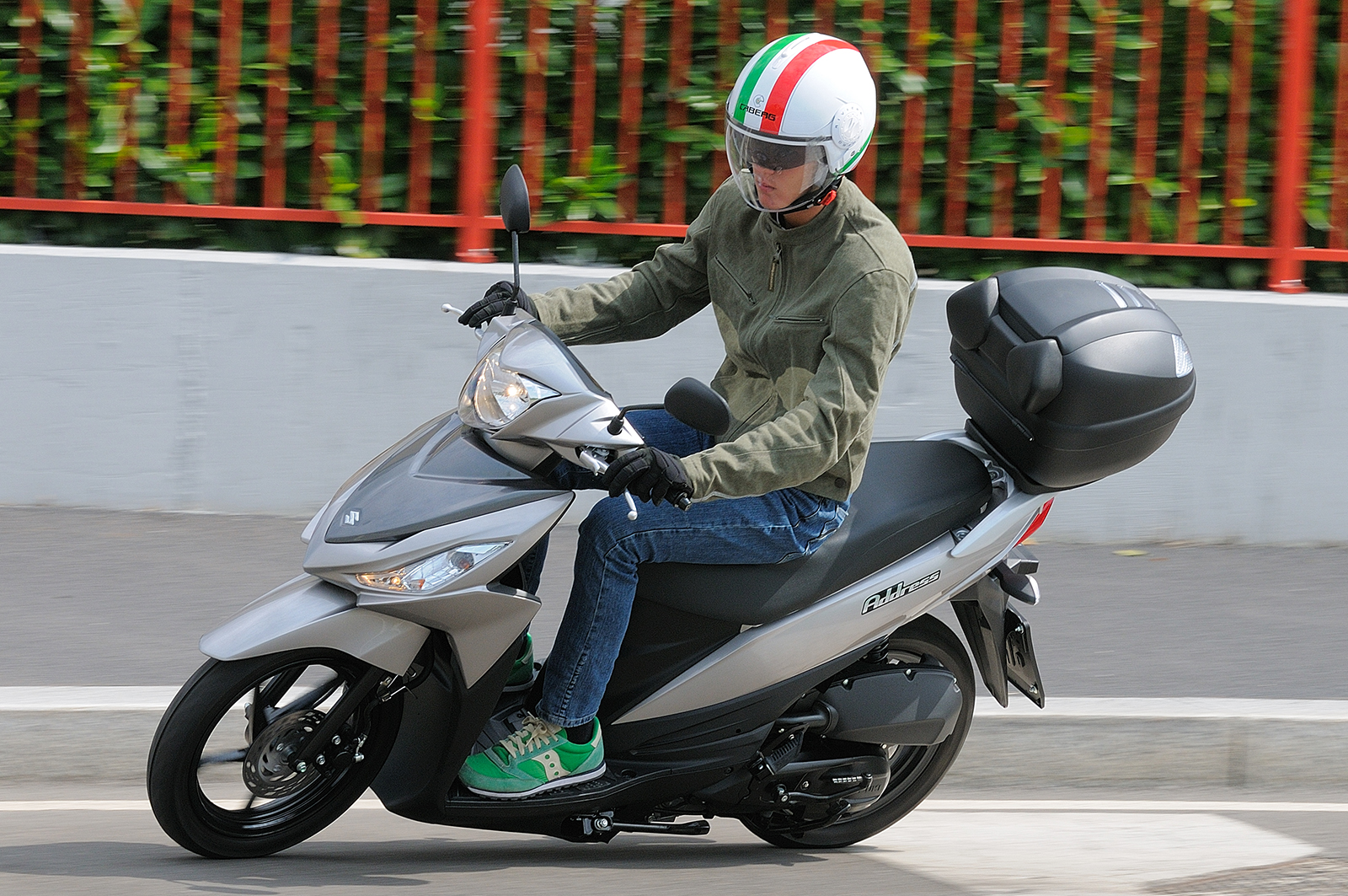 Suzuki Address listino prezzo - scheda tecnica - foto - Insella.it