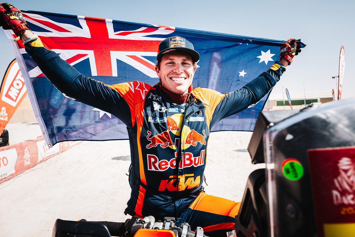 Dakar 2025 moto, trionfo KTM: vince Sanders e Canet è primo nella Rally 2 - Mondo Corsa